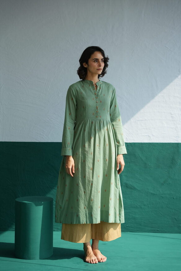 Aliyah Sage Green Suit Set – GajaGaaminee